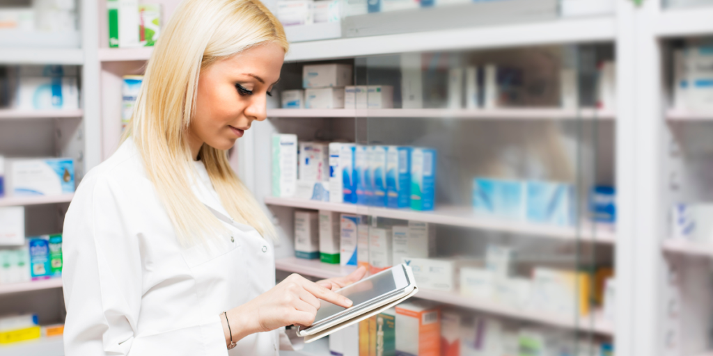 How to Become a Pharmacy Assistant: Step-by-Step Guide